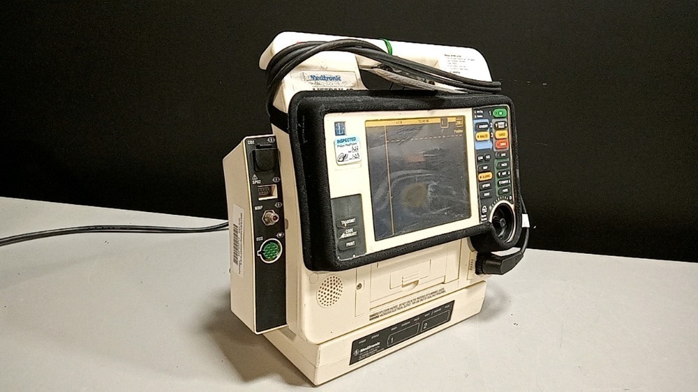 MEDTRONIC/PHYSIO-CONTROL LIFEPAK 12 DEFIB WITH PACING, 3 LEAD ECG, SPO2 ...