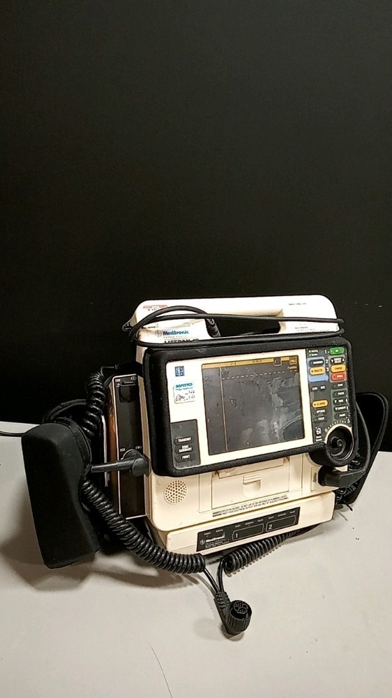 MEDTRONIC/PHYSIO-CONTROL LIFEPAK 12 DEFIB WITH PACING, 3 LEAD ECG, CO2 ...