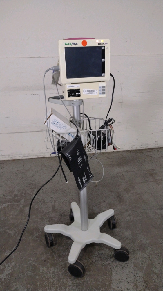 WELCH ALLYN PROPAQ CS 242 VITAL SIGNS MONITOR WITH CABLES (ECG, SPO2 ...