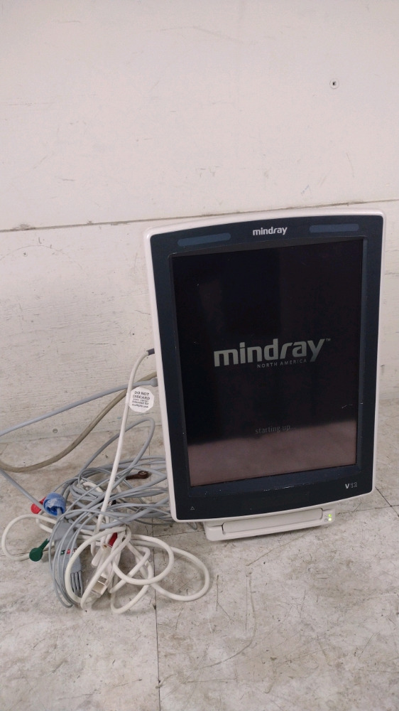 MINDRAY V12 PATIENT MONITOR WITH VPS MODULE, VDOCK, CABLES (ECG, SPO2)
