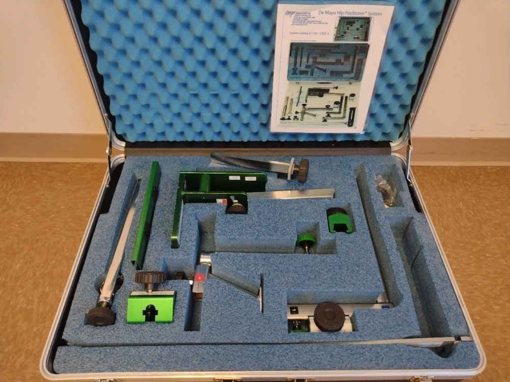 IMP CAT. NO 1101-CASE-2 DE MAYO HIP POSITIONER SYSTEM WITH CASE
