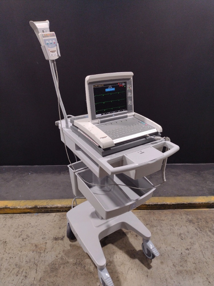 GE MAC 5500 HD ECG/EKG MACHINE