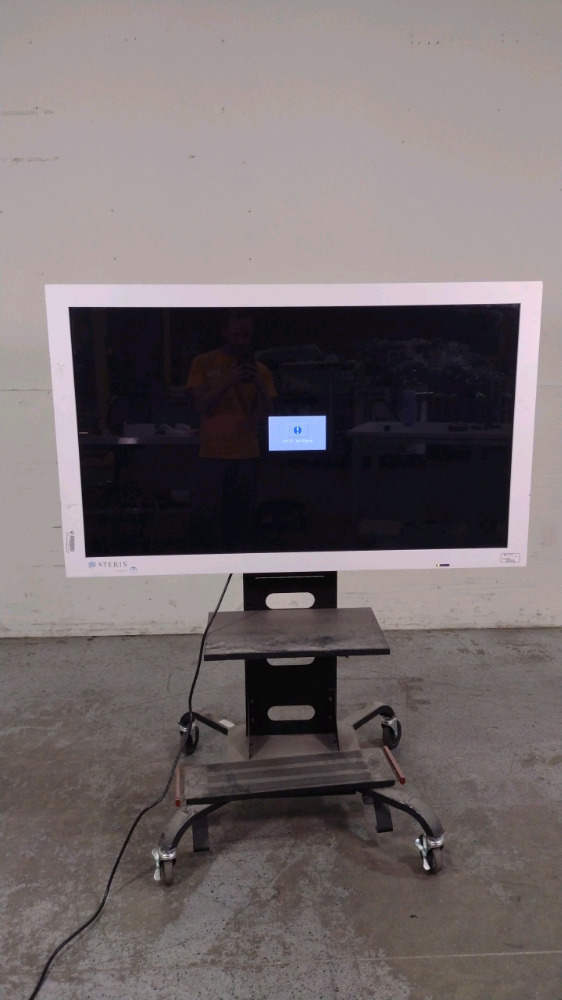 STERIS OPTIK VIEW MDC5200-2CC 52 INCH LCD MONITOR ON ROLLING STAND