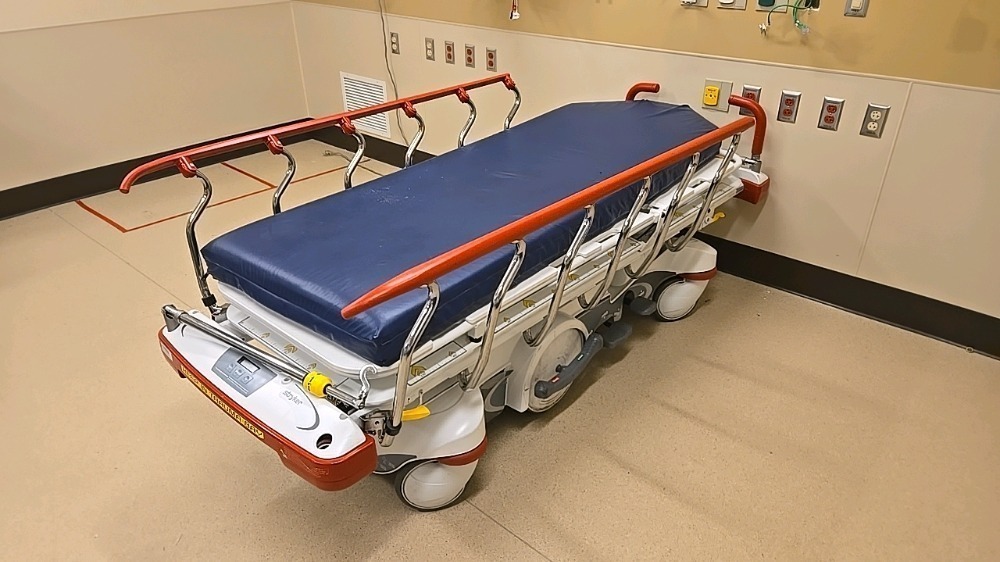 STRYKER 1105 PRIME SERIES BIG WHEEL STRETCHER WITH DIGITAL WEIGH ...