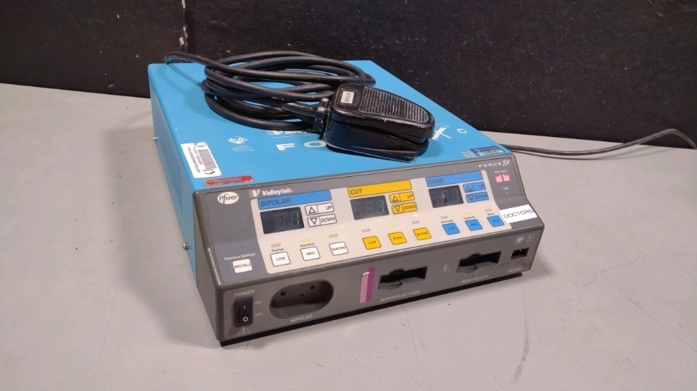 VALLEYLAB FORCE FX C ESU SYSTEM WITH E6009 BIPOLAR STANDARD FOOTSWITCH