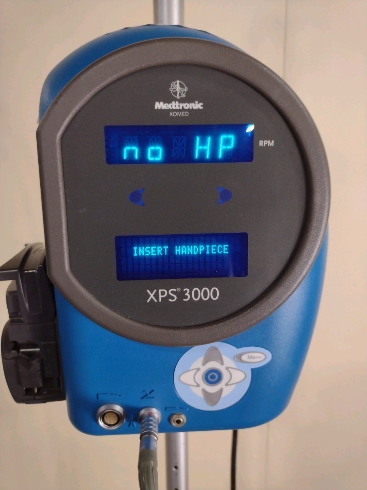 MEDTRONIC XPS 3000 MICRODEBRIDER WITH 1895400 FOOT SWITCH