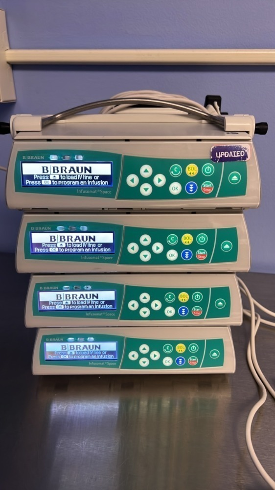 B BRAUN INFUSOMAT SPACE INFUSION PUMPS WITH POWER SUPPLYS, POLE CLAMPS ...