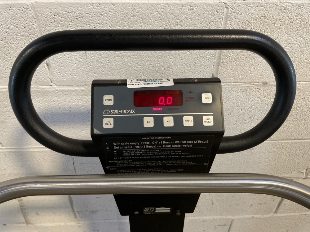 SCALE-TRONIX 5002 PATIENT SCALE