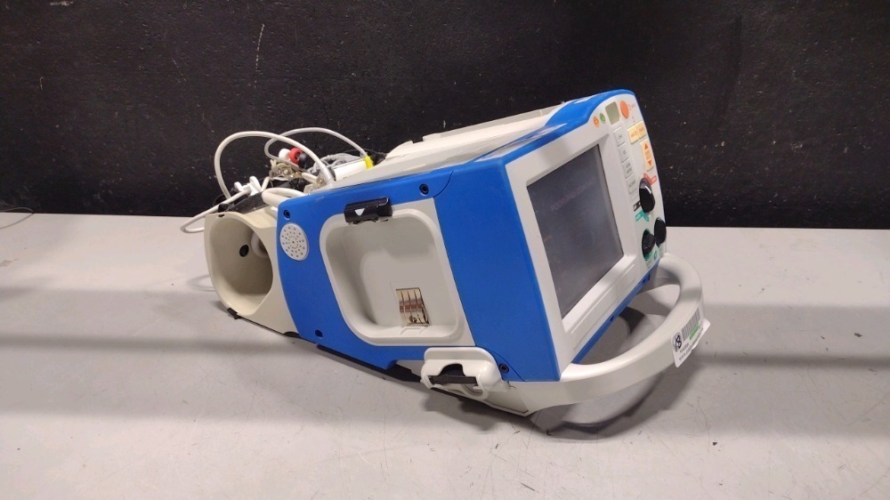 ZOLL R-SERIES ALS DEFIB WITH PACING, 12 LEAD ECG, SPO2, CO2, ANALYZE