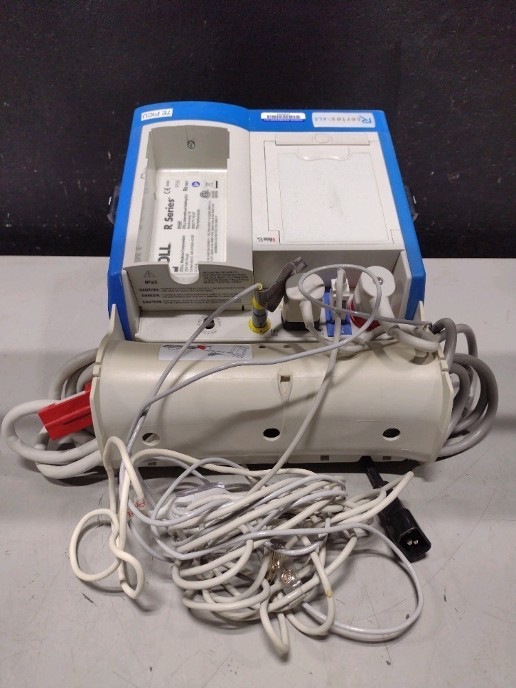 ZOLL R-SERIES ALS DEFIB WITH PACING, 12 LEAD ECG, SPO2, CO2, ANALYZE