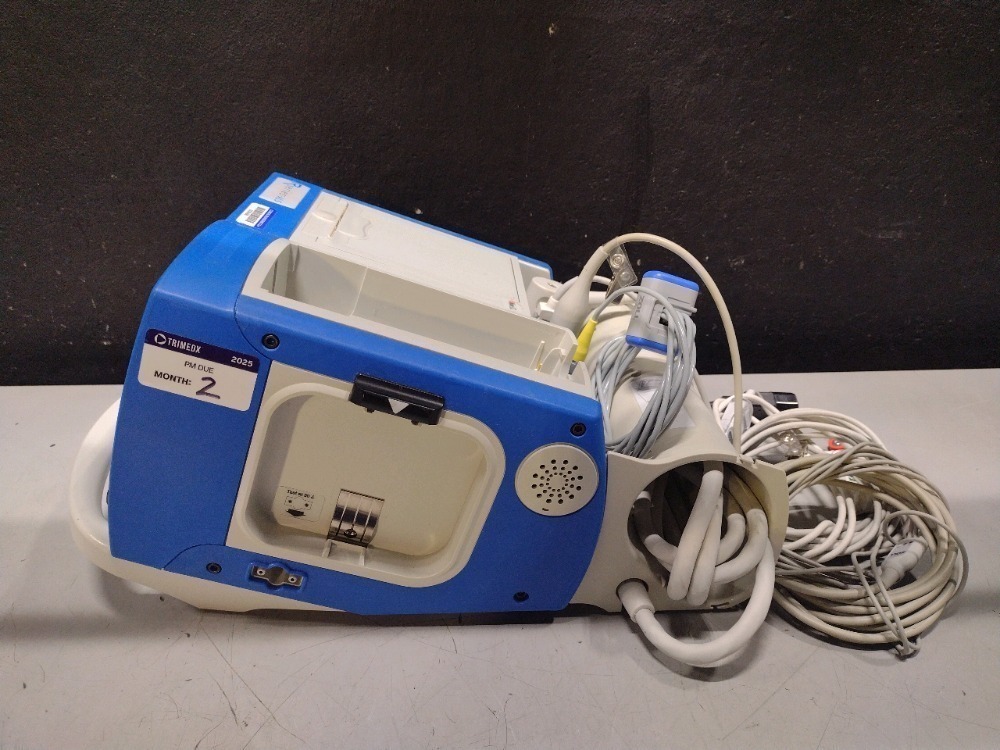 ZOLL R-SERIES ALS DEFIB WITH PACING, 12 LEAD ECG, SPO2, CO2, ANALYZE