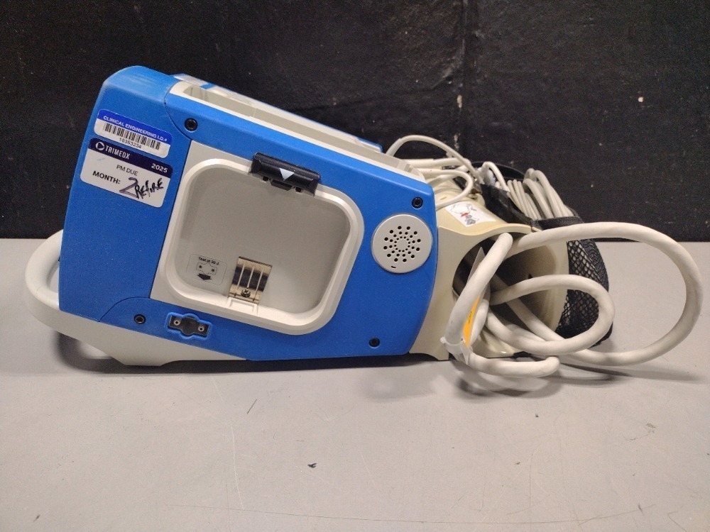 ZOLL R-SERIES ALS DEFIB WITH PACING, 12 LEAD ECG, SPO2, CO2, NIBP, ANALYZE