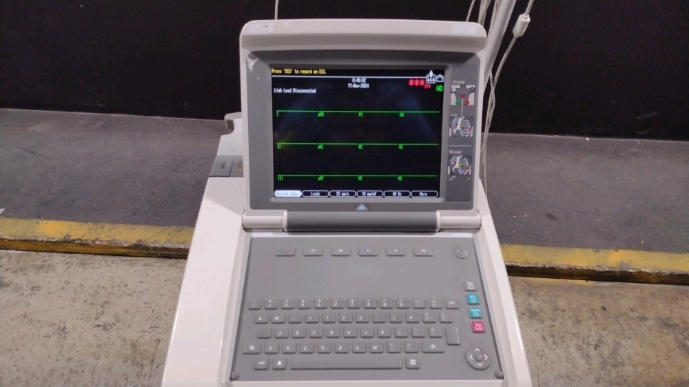 GE MAC 5500 HD ECG/EKG MACHINE