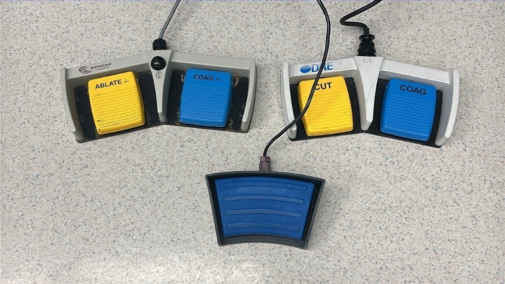 ARTHROCARE QUANTUM 2 ELECTROSURGICAL SYSTEM: ARTHROCARE QUANTUM 2 ...