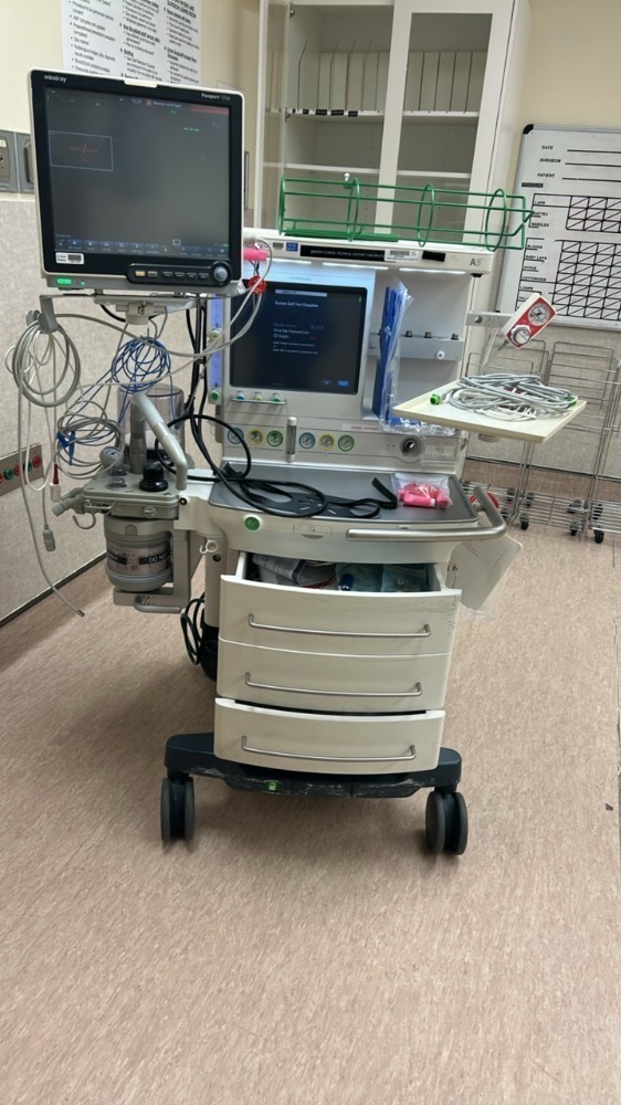 MINDRAY A5 ANESTHESIA MACHINE W/ MINDRAY PASSPORT 17M PATIENT MONITOR ...