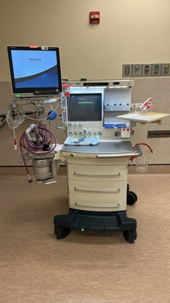 MINDRAY A5 ANESTHESIA MACHINE W/ MINDRAY PASSPORT 17M PATIENT MONITOR AND (2.12.00 SOFTWARE VERSION)