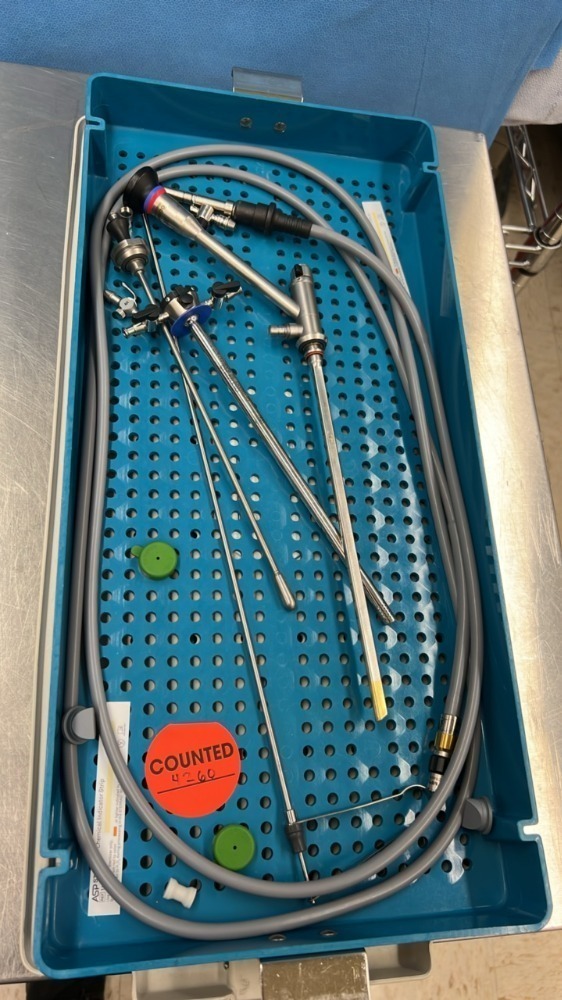 OLYMPUS CYSTO INSTRUMENT SET TO INCLUDE (1) RIGID SCOPE