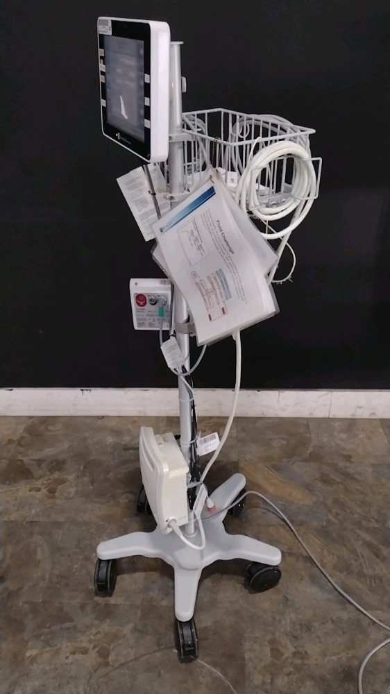 EDWARDS LIFESCIENCES EV1000M PATIENT MONITOR