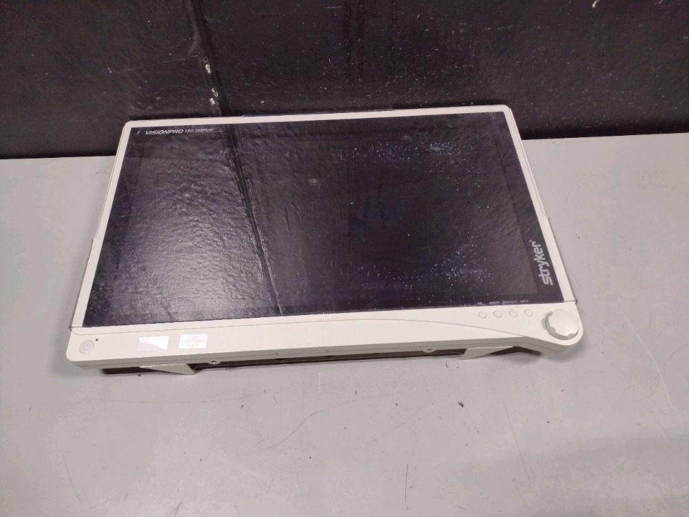 STRYKER VISION PRO LED MONITOR