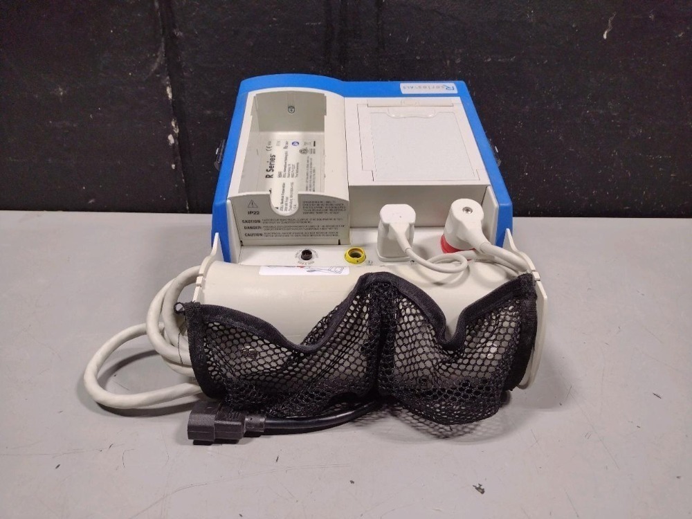 ZOLL R-SERIES ALS DEFIB WITH PACING, 12 LEAD ECG, CO2, ANALYZE