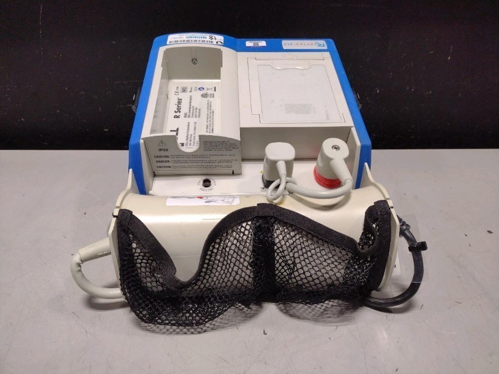 ZOLL R-SERIES ALS DEFIB WITH PACING, 12 LEAD ECG, ANALYZE