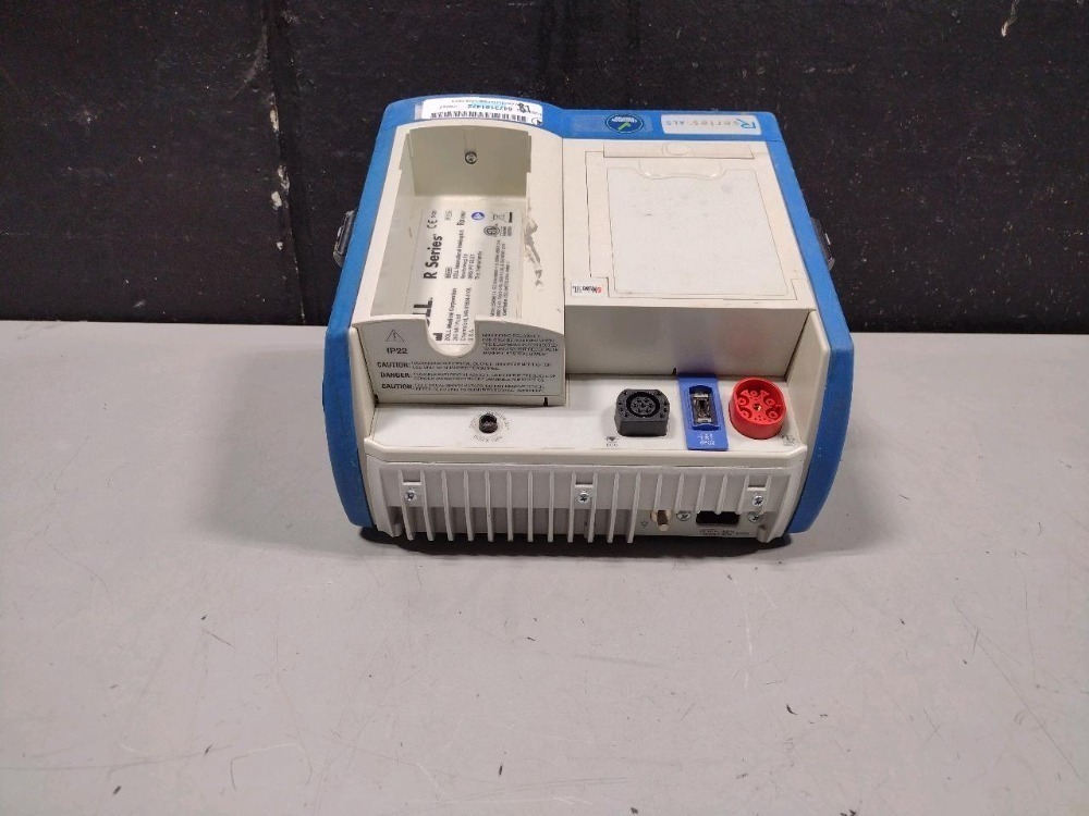 ZOLL R-SERIES ALS DEFIB WITH PACING, 12 LEAD ECG, SPO2, ANALYZE