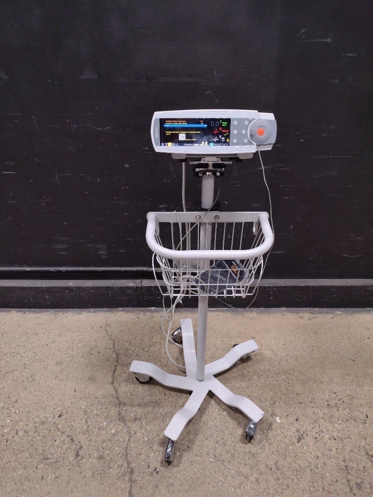 SENTEC PATIENT MONITOR