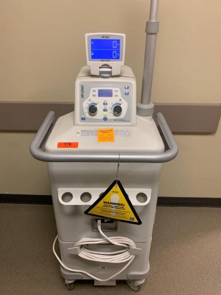 STRYKER NEPTUNE 2 WASTE MANAGEMENT SYSTEM WITH DOCKING STATION (DE ...