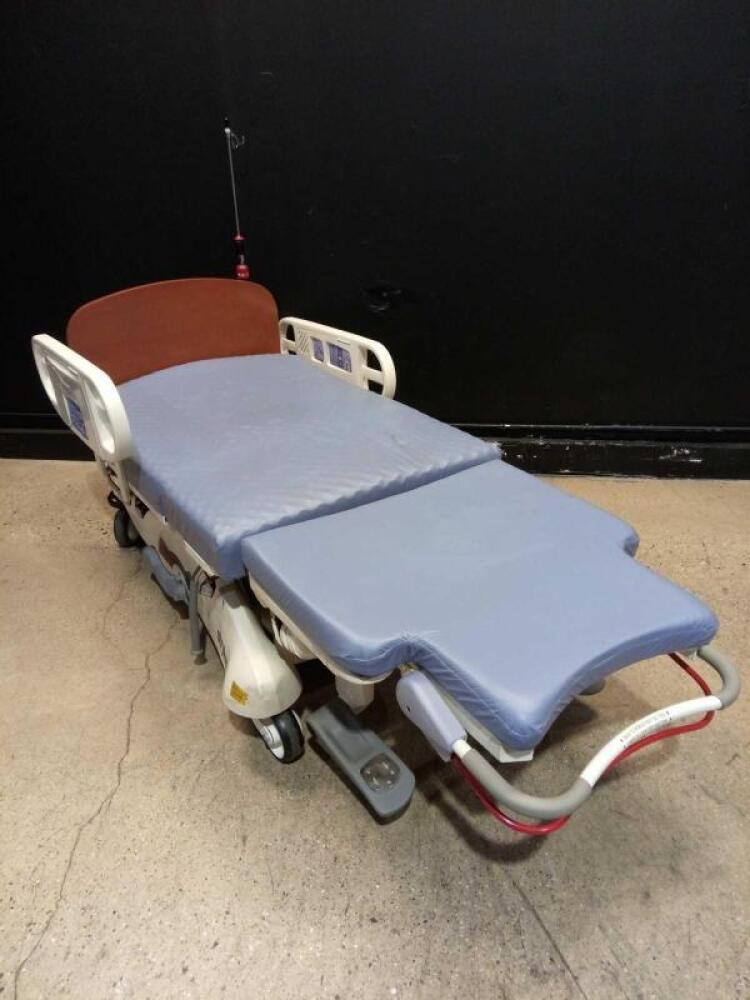 STRYKER LD304 BIRTHING BED