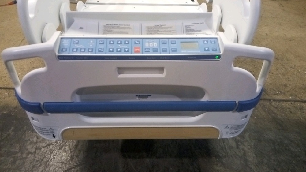STRYKER 3005 S3 HOSPITAL BED WITH HEAD & FOOTBOARD (CHAPERONE WITH ZONE ...