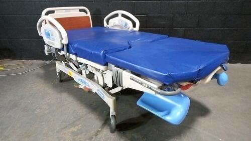 HILL-ROM AFFINITY 4 BIRTHING BED