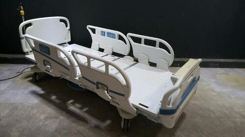 STRYKER 3002 S3 HOSPITAL BED WITH HEAD & FOOTBOARD (CHAPERONE WITH ZONE ...