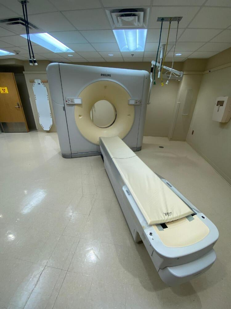 PHILIPS BRILLIANCE PHILIPS BRILLIANCE 16 SLICE CT, MANUFACTURED: 01/05 ...