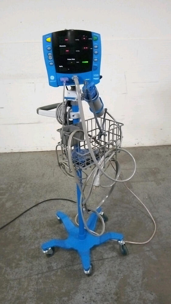 GE DINAMAP V100 CARESCAPE VITAL SIGNS MONITOR WITH CABLES (SPO2, BP ...